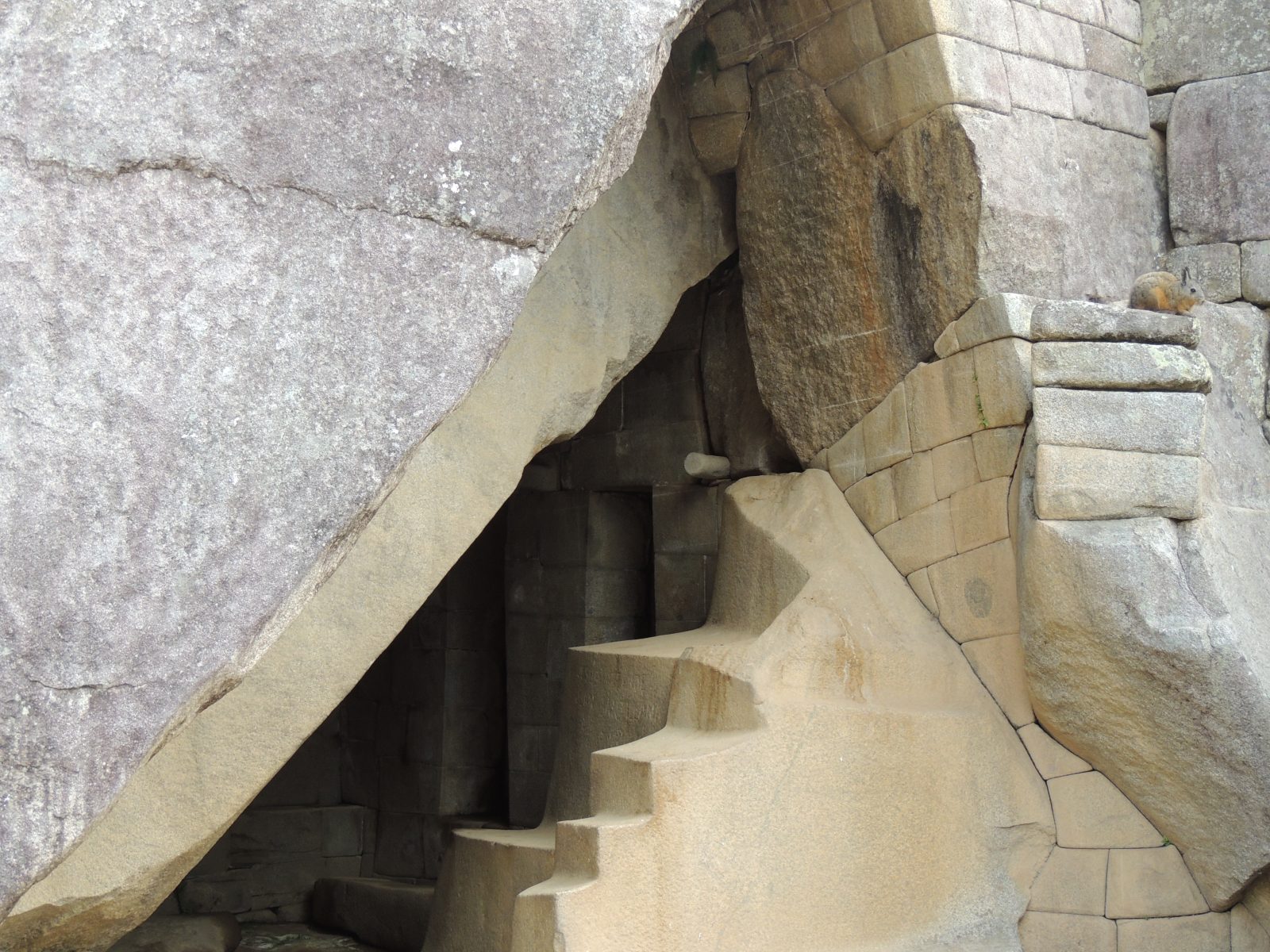 Macchu Picchu: A Megalithic Enigma - The Ancient Connection