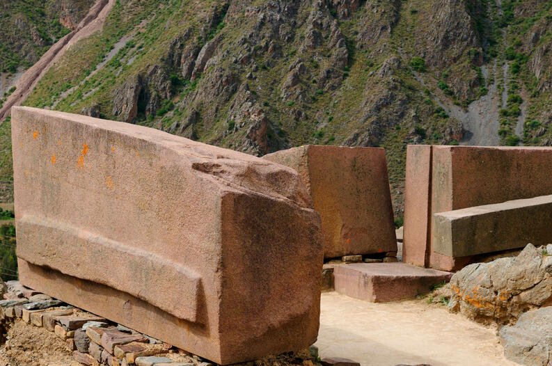 Ollantaytambo's Incredible Megalithic Structures - The Ancient Connection