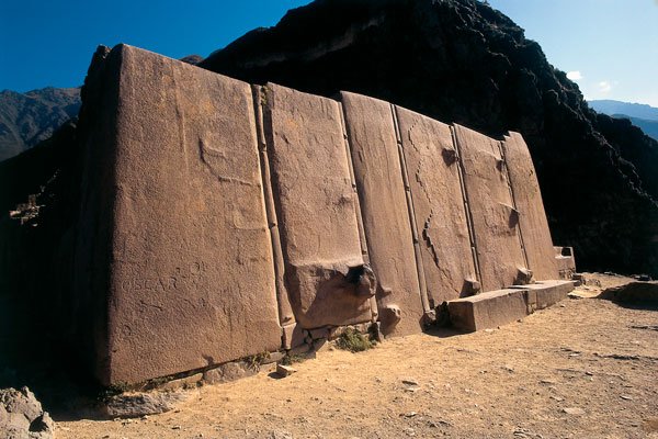 Ollantaytambo's Incredible Megalithic Structures - The Ancient Connection